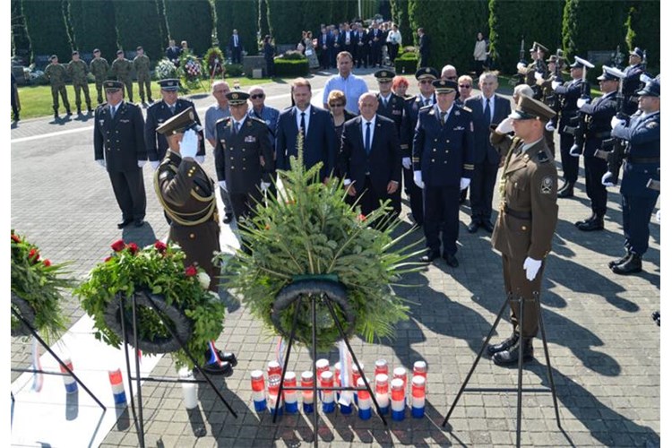 OBLJETNICA LEGENDE: 32. godine od osnutka 204. vukovarske brigade HV-a ...